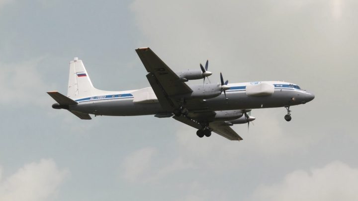 Ukrajina málem sundala významný letoun Il-22, zachránil ho pilot