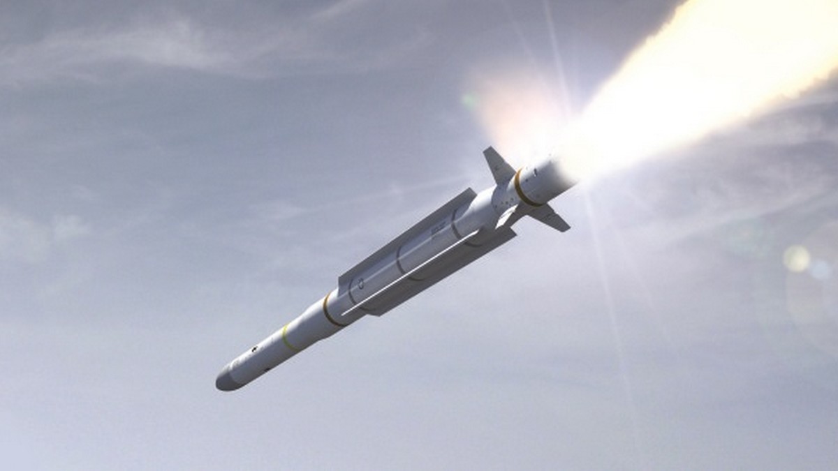 Střely CAMM-MR zlevní protivzdušnou obranu evropských zemí