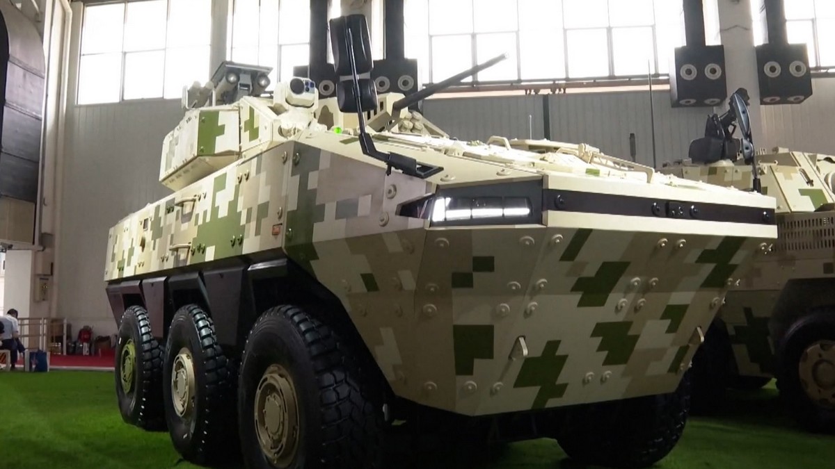 Tajné a prozrazené čínské bojové vozidlo VN22B je určeno zemím NATO