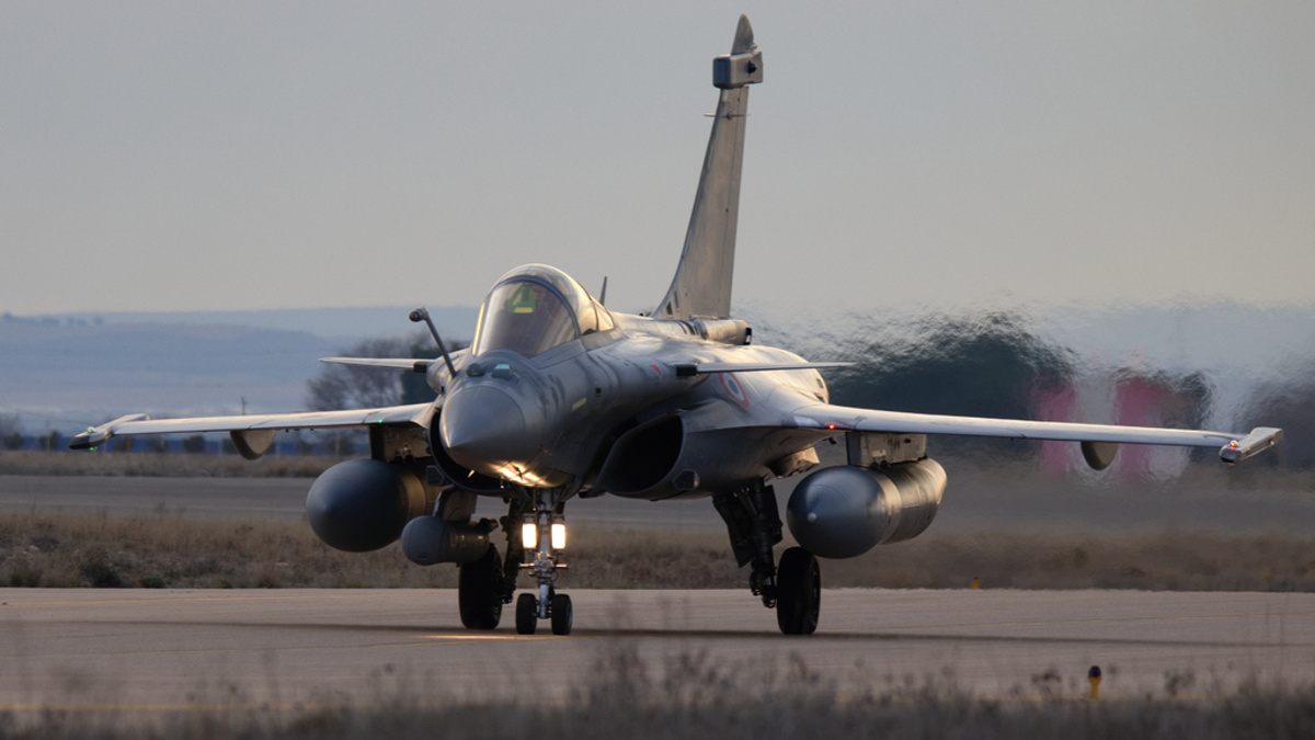 Dassault Rafale vs. Eurofighter Typhoon: rozdíl lze najít jenom těžko