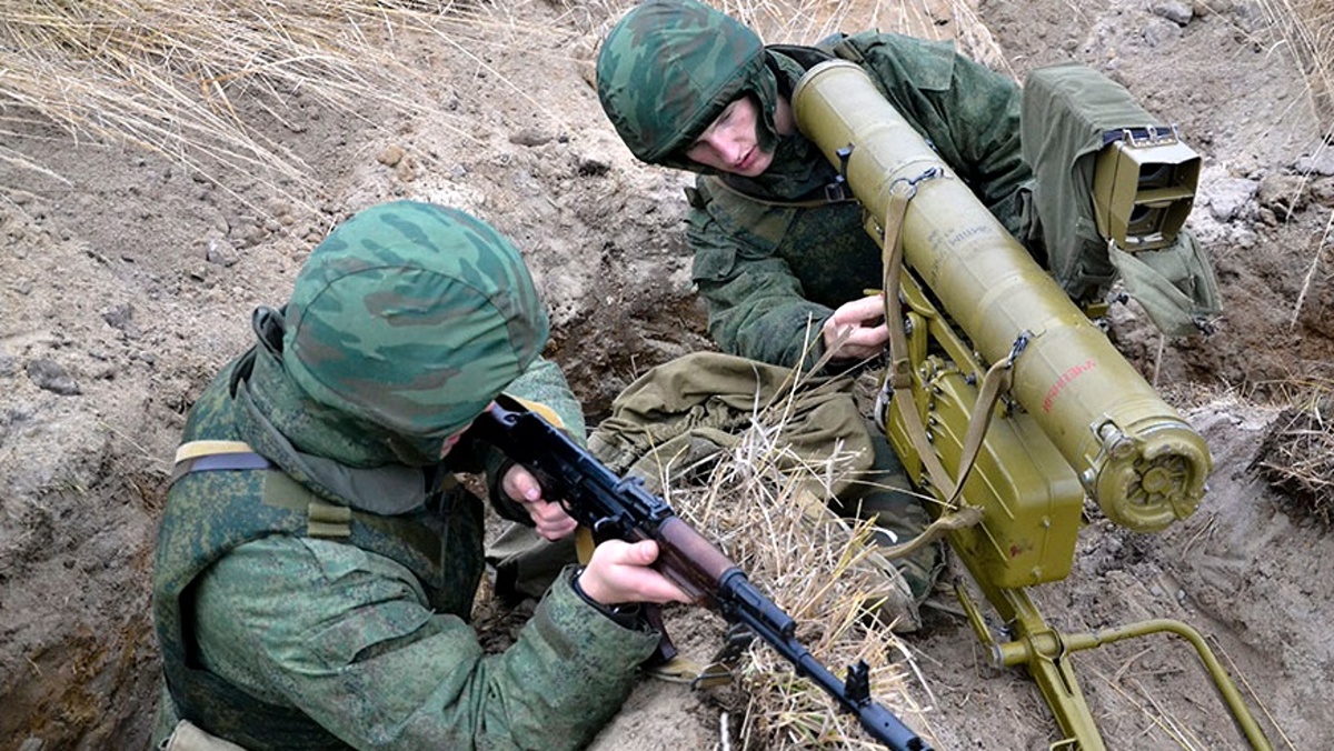 Ruská armáda uvízla a nemůže se hnout. Ukrajinci zastavili její postup