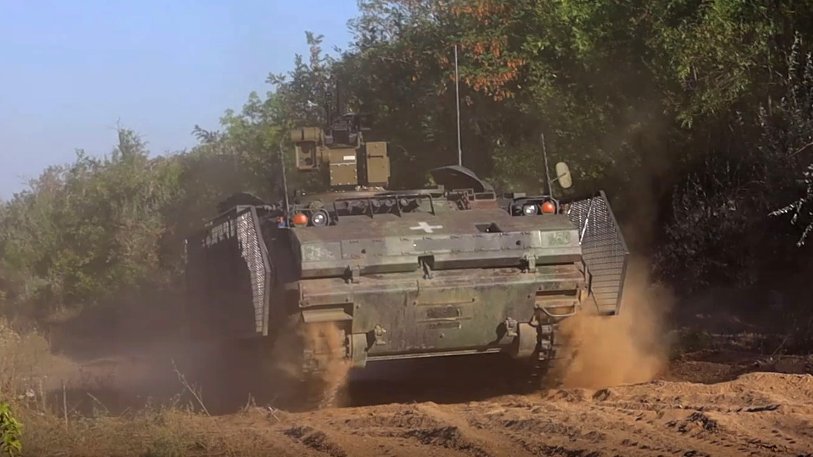 Ukrajinci udělali stará nizozemská vozidla YPR-765 opět nebezpečná