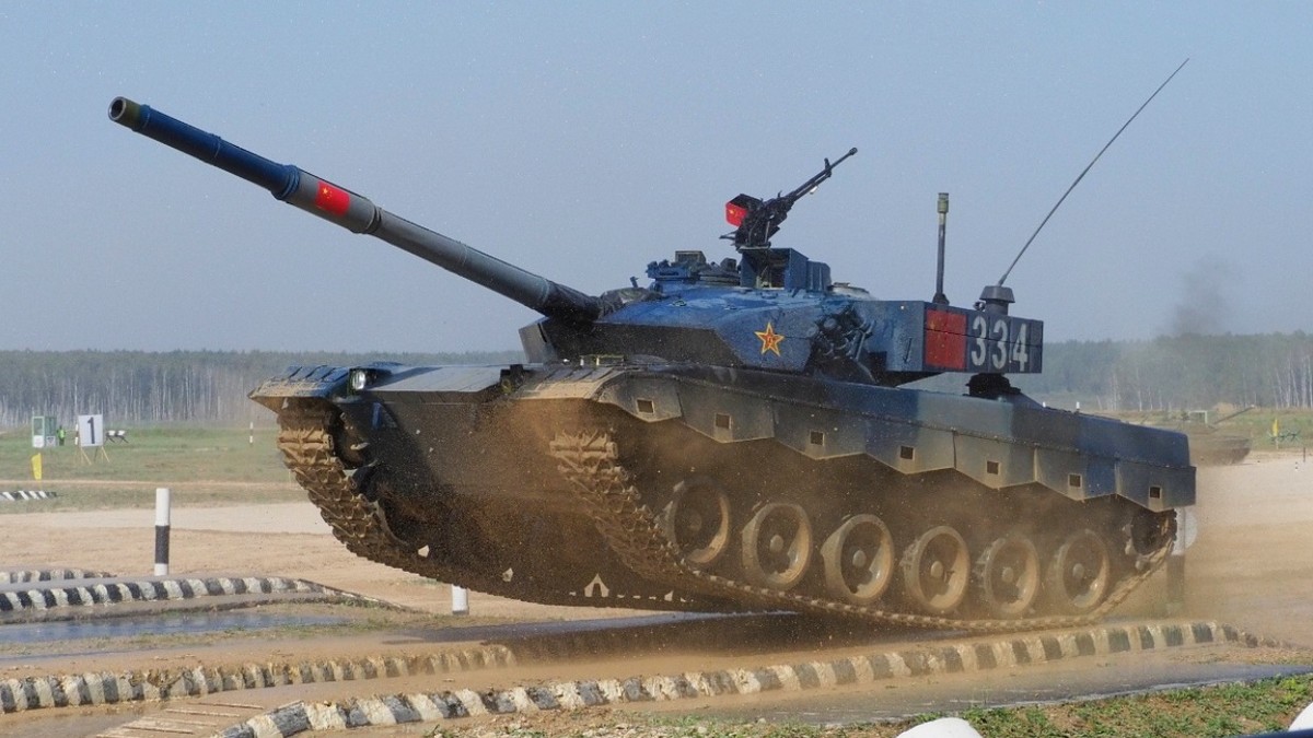 Čínský tank ZTZ-96: páteř tankových vojsk, jíž není radno podceňovat