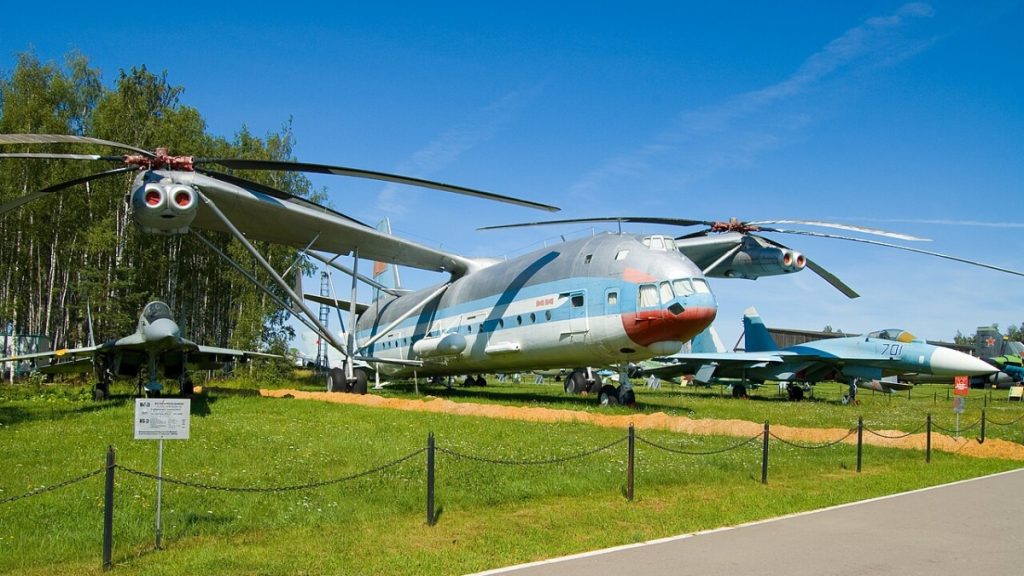 Mil V-12 Homer: největší ruský vrtulník všech dob drží světový rekord