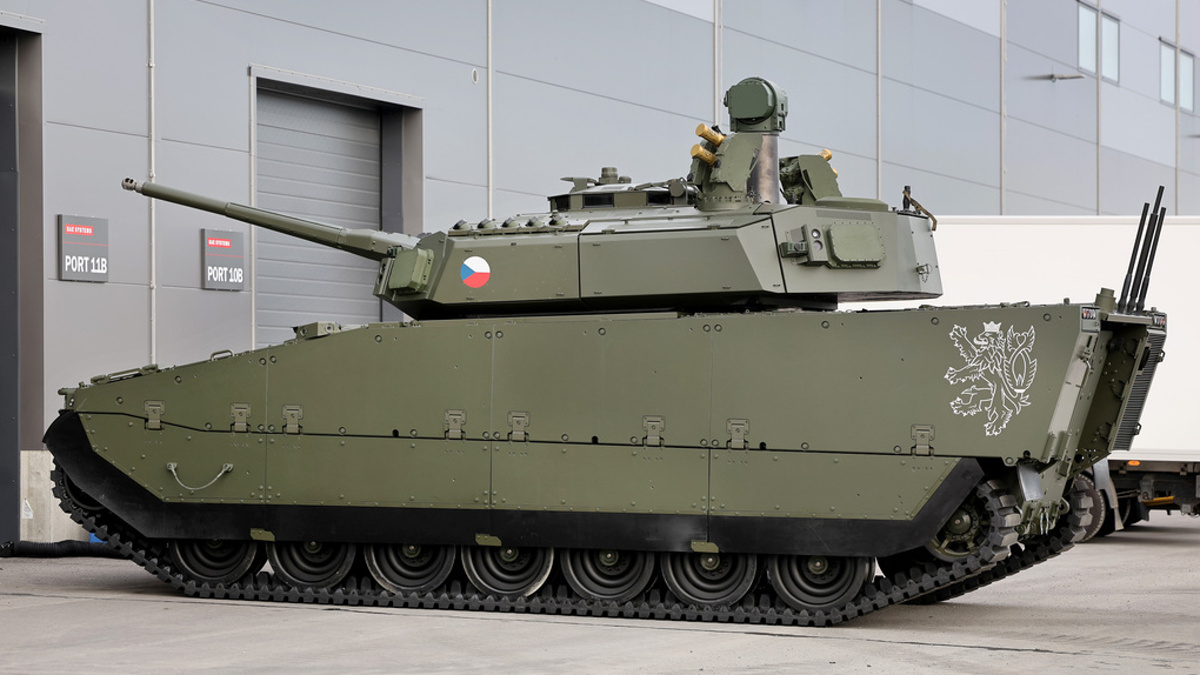 20 BVP měsíčně. Česko se připravuje na zahájení výroby CV90