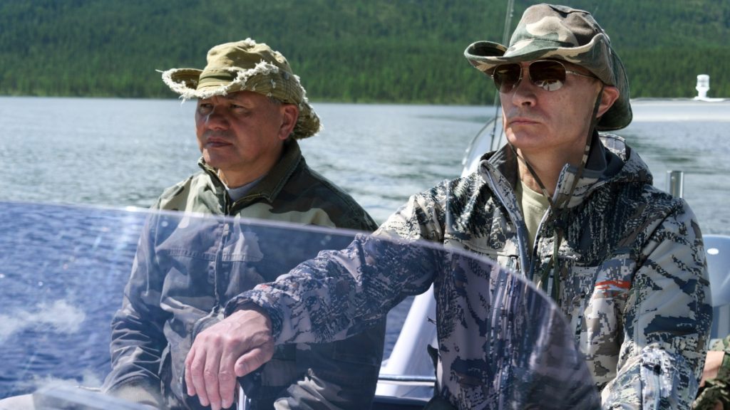 V Kremlu roste tiché zklamání z Putina. Sílí pocit, že míří ke katastrofě